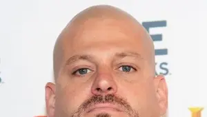 Lawsuit Reveals Storage Wars Salaries And Other Racy Secrets ...