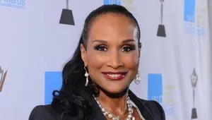 Lauren Hutton Net Worth | Celebrity Net Worth