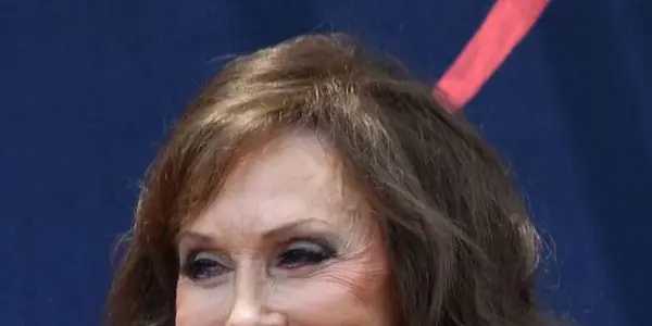 Loretta Lynn Net Worth | Celebrity Net Worth