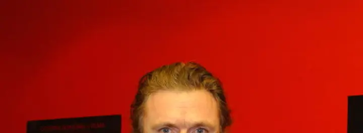 Heroic Banker Arrested After Transfering Money From Rich to Poor ...