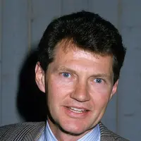 Andrew Robinson Net Worth | Celebrity Net Worth