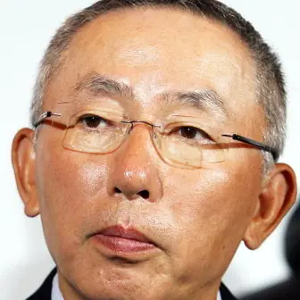 The Richest Person In Japan: How Tadashi Yanai Turned One Small ...
