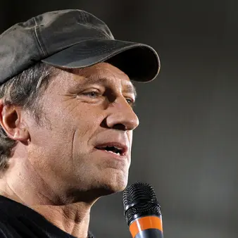 Mike Rowe Net Worth | Celebrity Net Worth
