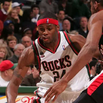 Clay Bennett Net Worth | Celebrity Net Worth