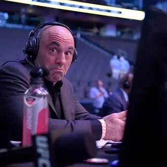 Joe Rogan Signs New $250 Million Spotify Deal. Will Ultimately Bring His Total Spotify Earnings ...