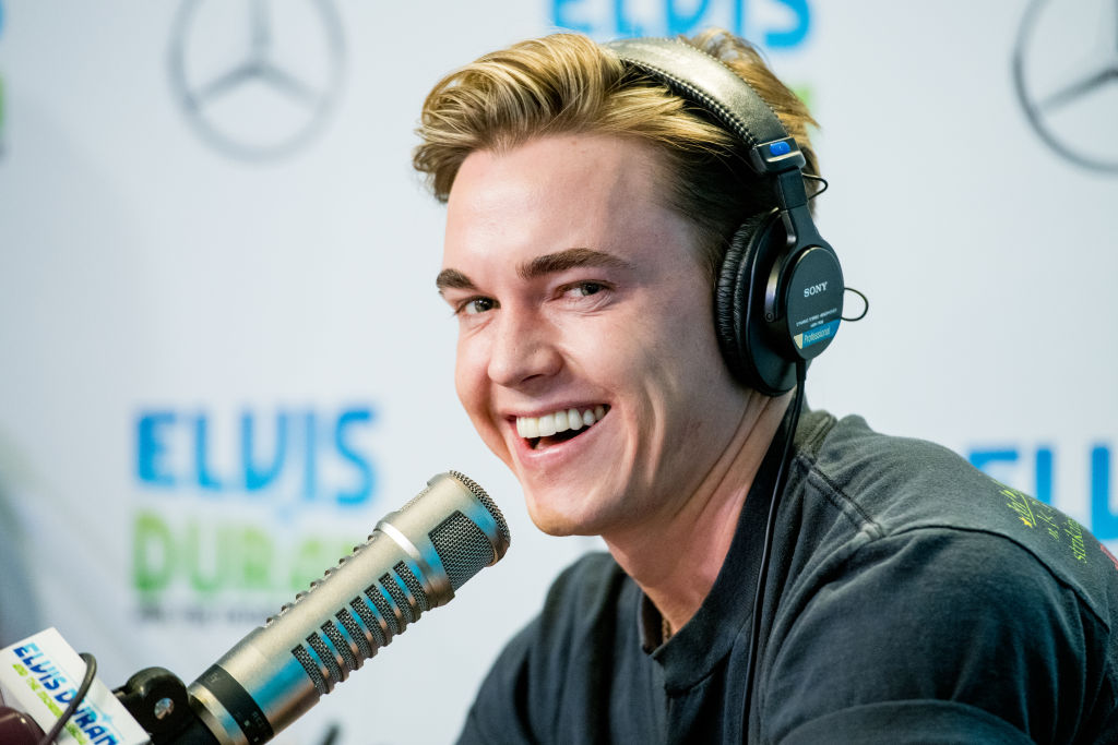 Jesse Mccartney Net Worth 2020 Age Height Weight Celebrity Becky G