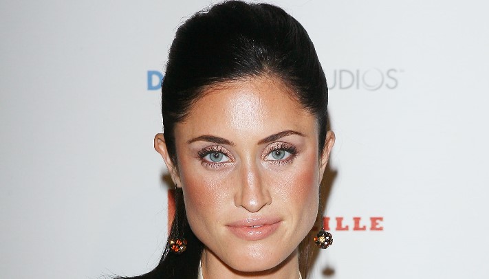 Tiffany Lynn Rowe Net Worth | Celebrity Net Worth