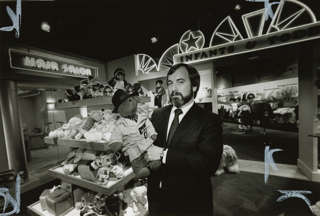 Roy Raymond Just Wanted to Buy His Wife Some Lingerie. He Ended Up ...