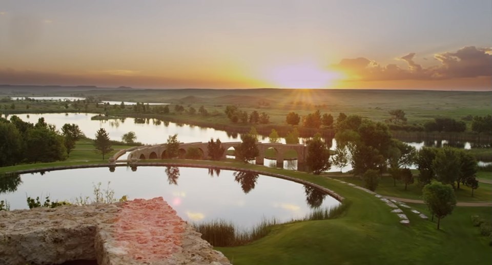 T. Boone Pickens Leaves Behind His $250 Million Ranch For Sale ...
