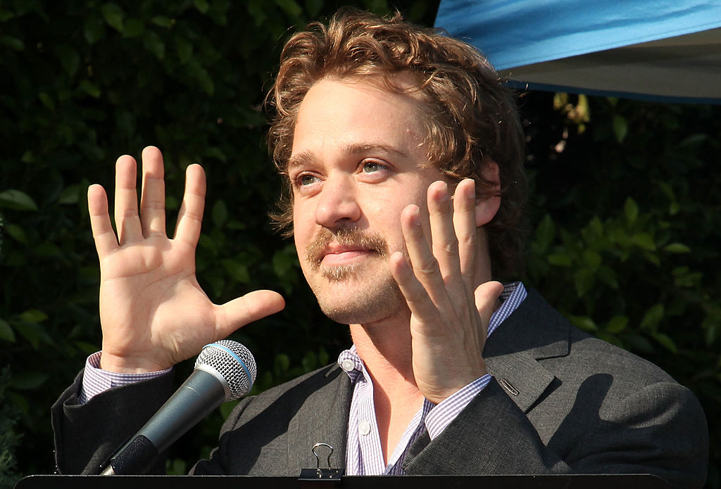 T. R. Knight Net Worth | Celebrity Net Worth