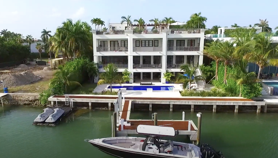 Floyd Mayweather Sells Miami Beach Mansion For $22 Million | Celebrity ...